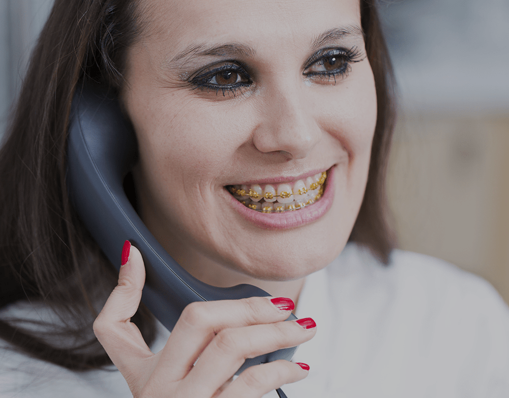Gold Braces For Teeth: Are They Right for You? – NatruSmile