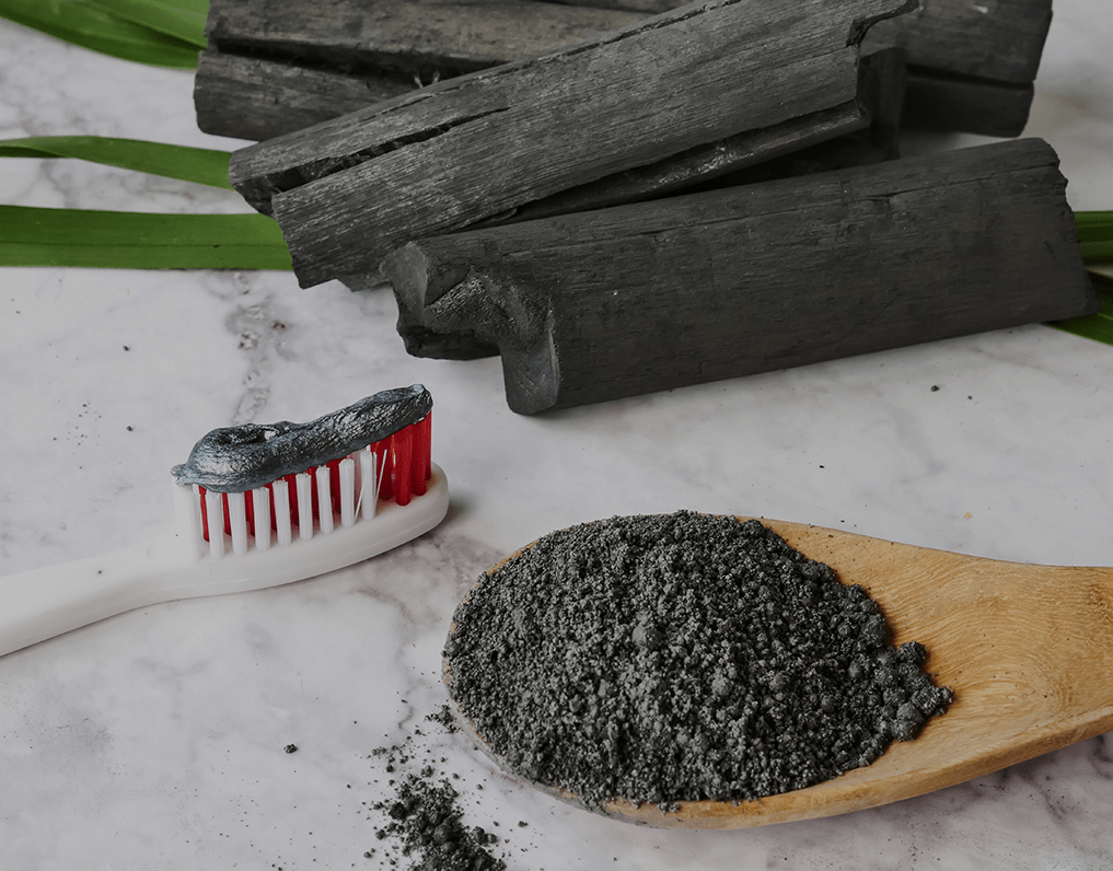 Tooth Powder Vs. Toothpaste: What's Right For You? – NatruSmile